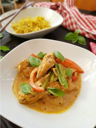 Red Thai Chicken Curry Recipe - Skint Chef